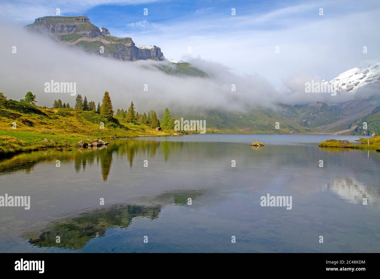 The Swiss Alpine lake of Engstlensee Stock Photo - Alamy