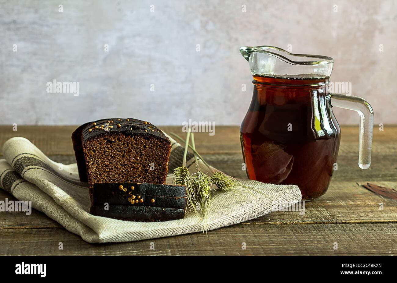 Russian rye bread hi-res stock photography and images - Alamy