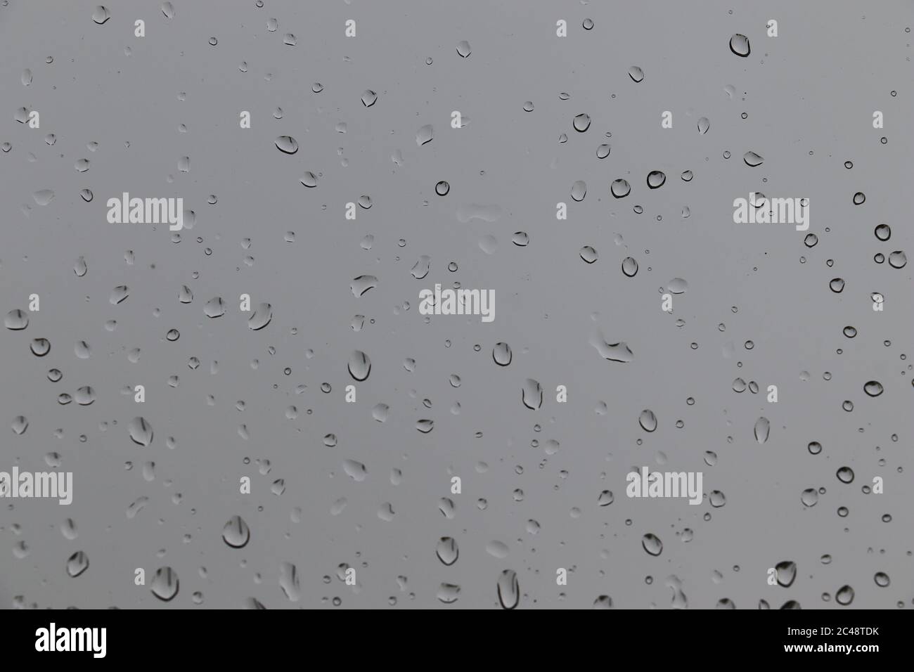 Grey rain window hi-res stock photography and images - Alamy