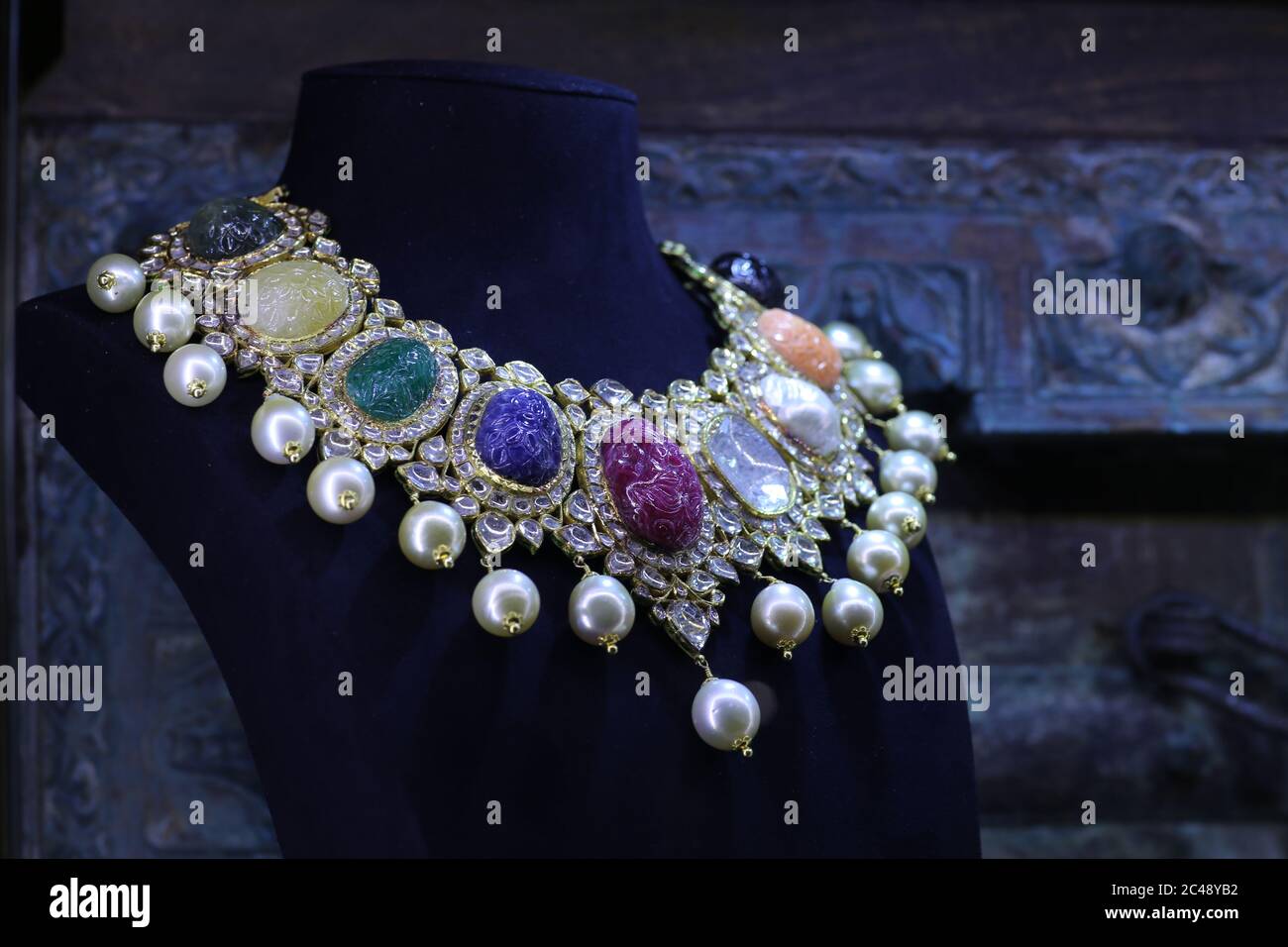Skin jewel hi-res stock photography and images - Alamy
