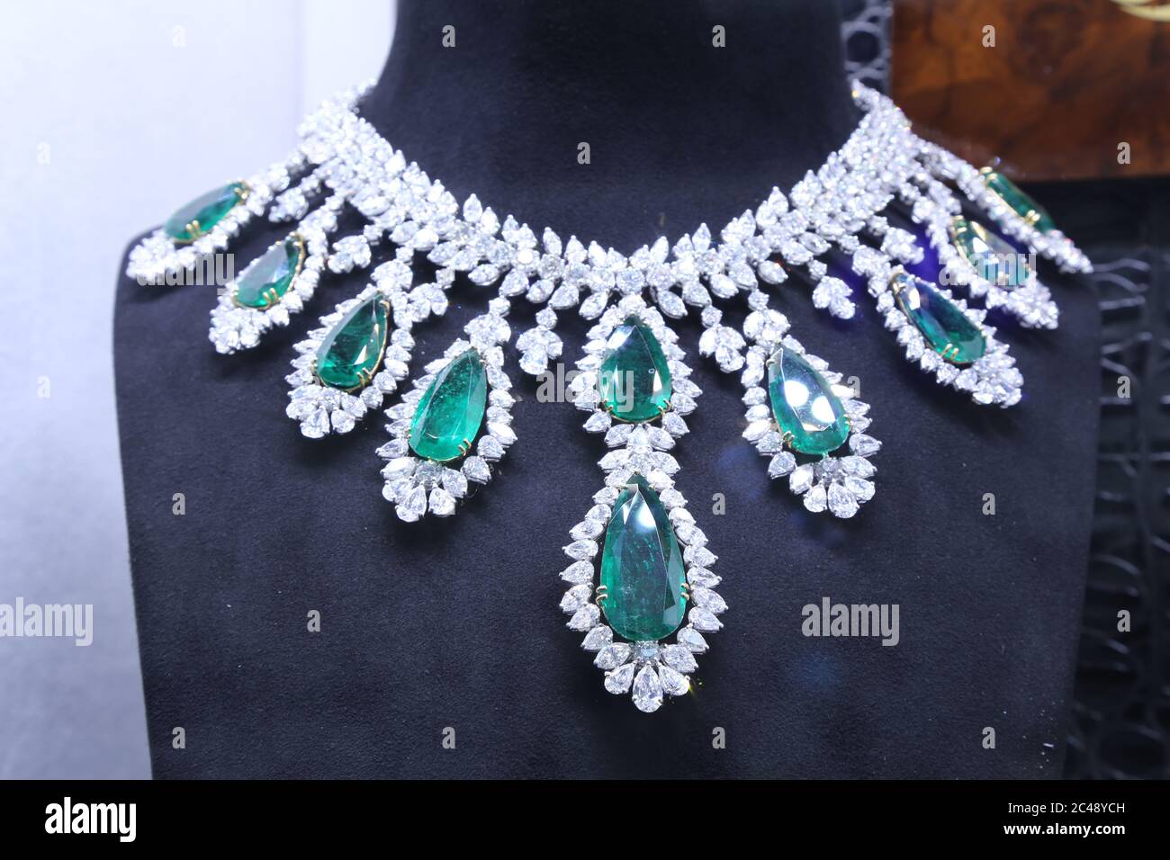 Skin jewel hi-res stock photography and images - Alamy