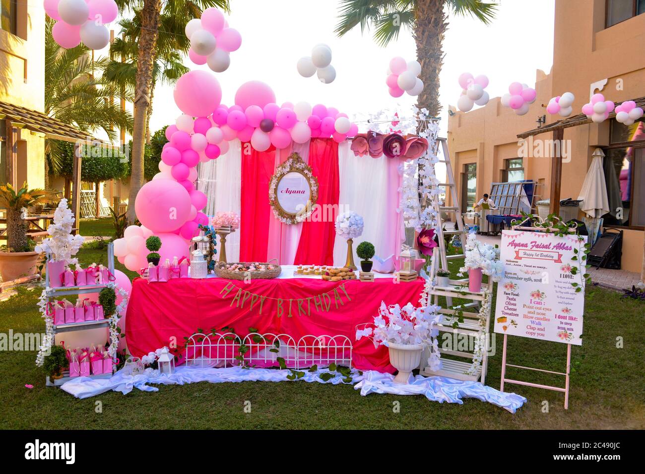 Wedding & Birthday Event Decoration Stock Photo - Alamy