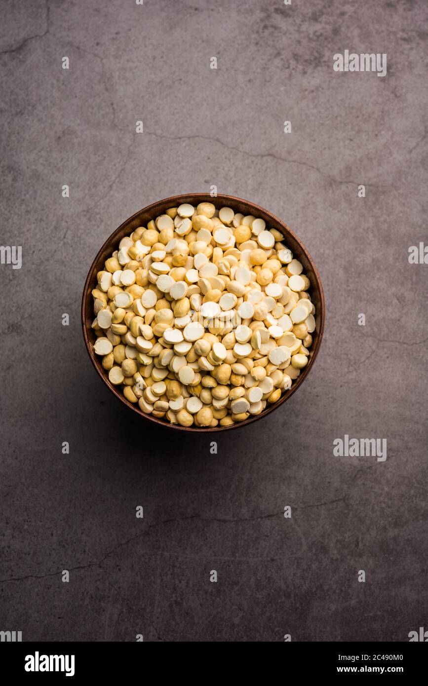 Roasted Split Chickpea Daliya / Dalia or Chana Dal is a popular healthy ...