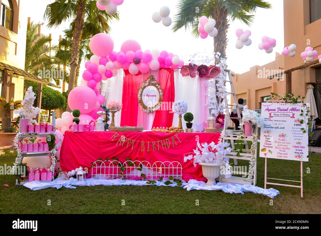 Wedding & Birthday Event Decoration Stock Photo - Alamy
