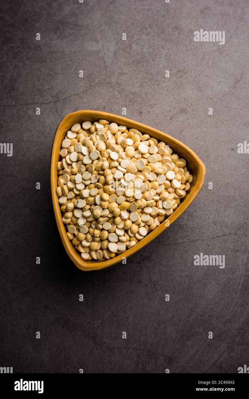 Roasted Split Chickpea Daliya / Dalia or Chana Dal is a popular healthy ...