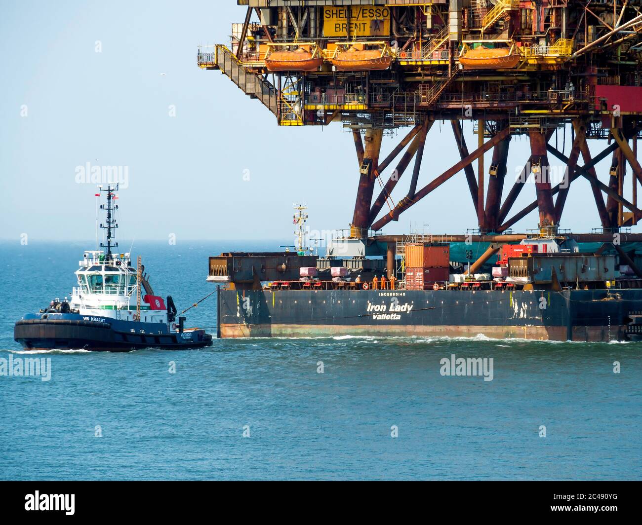 12000 tonnes hi-res stock photography and images - Alamy