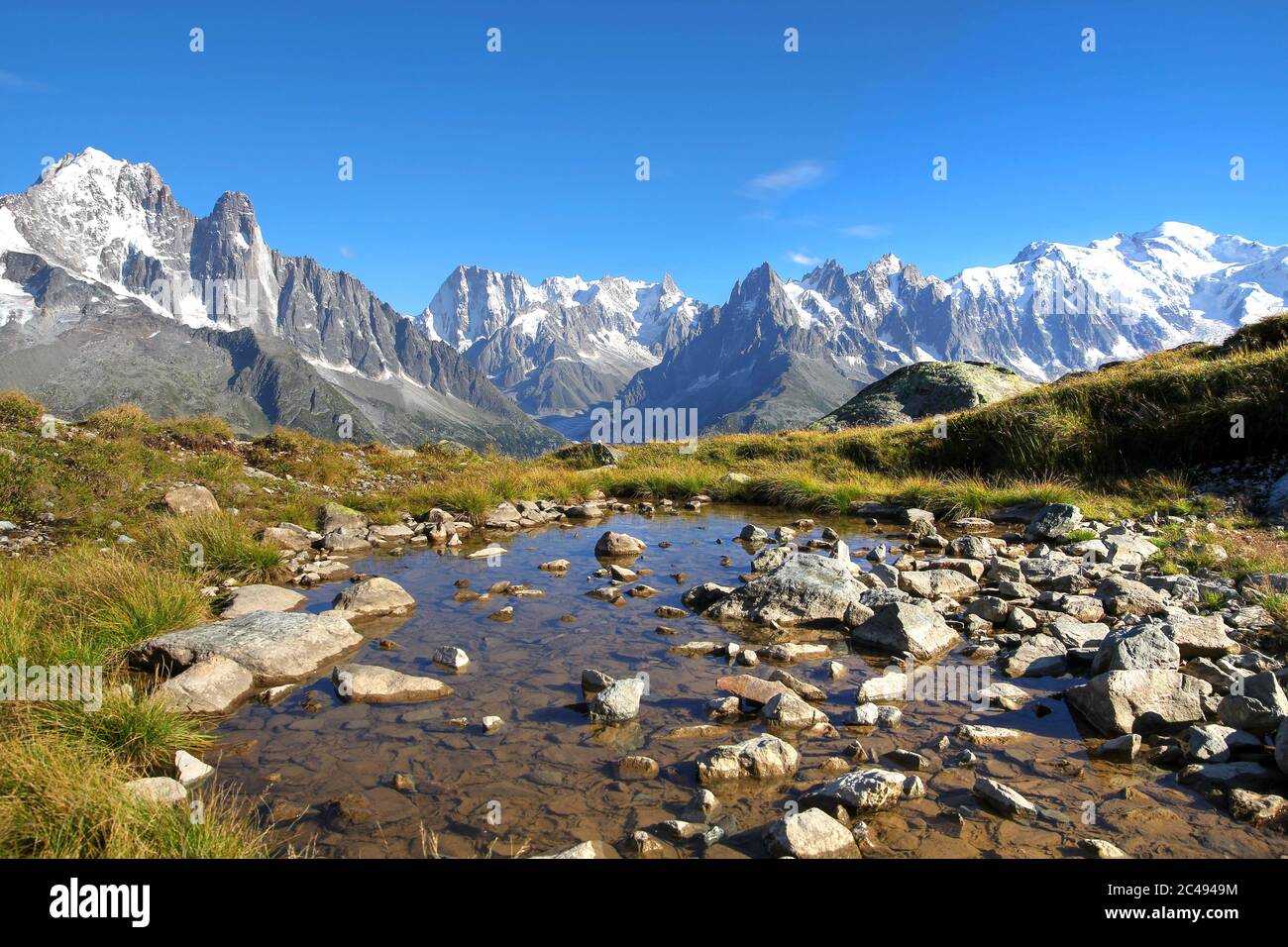 Aiguilles rouges hi-res stock photography and images - Alamy