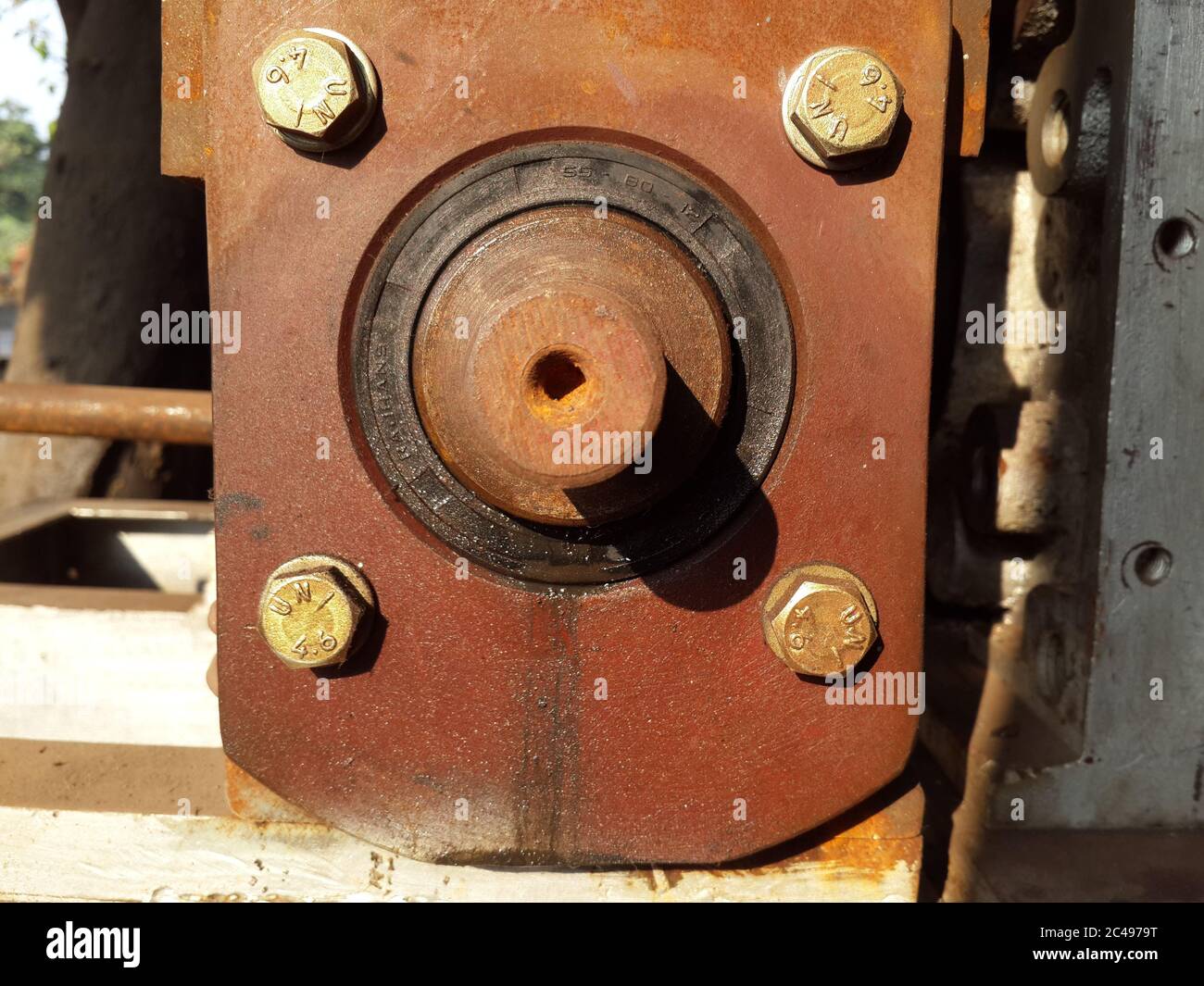 Reliant metal hi-res stock photography and images - Alamy