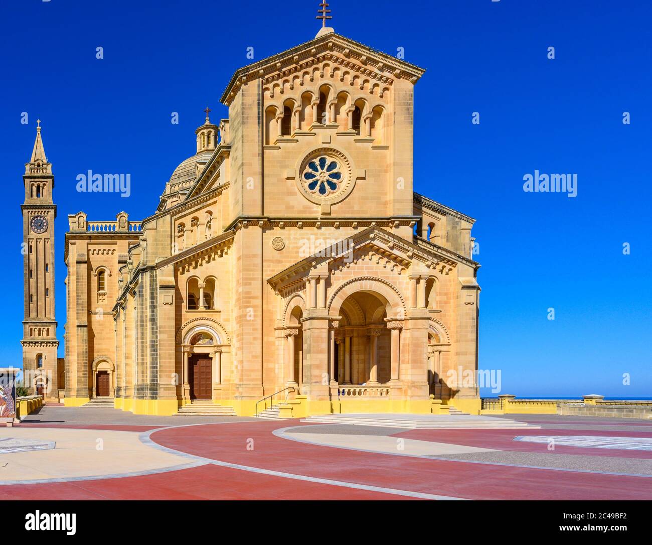 Basilica of the National Shrine of the Blessed Virgin of Ta' Pinu in ...