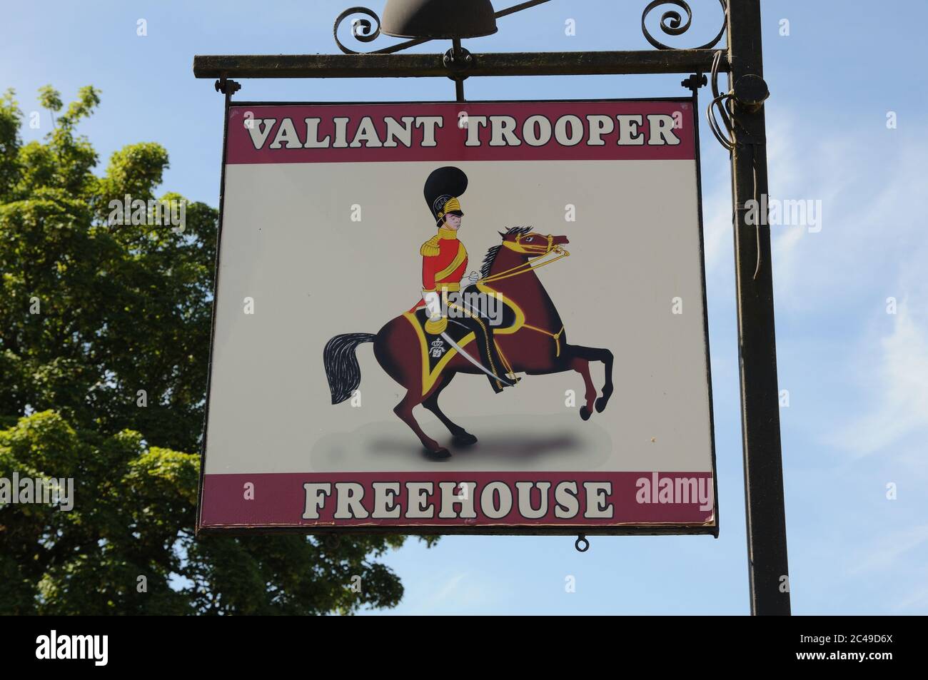 English inn hi-res stock photography and images - Alamy