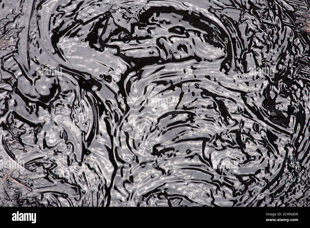 Bitumen Liquid High Resolution Stock Photography and Images - Alamy