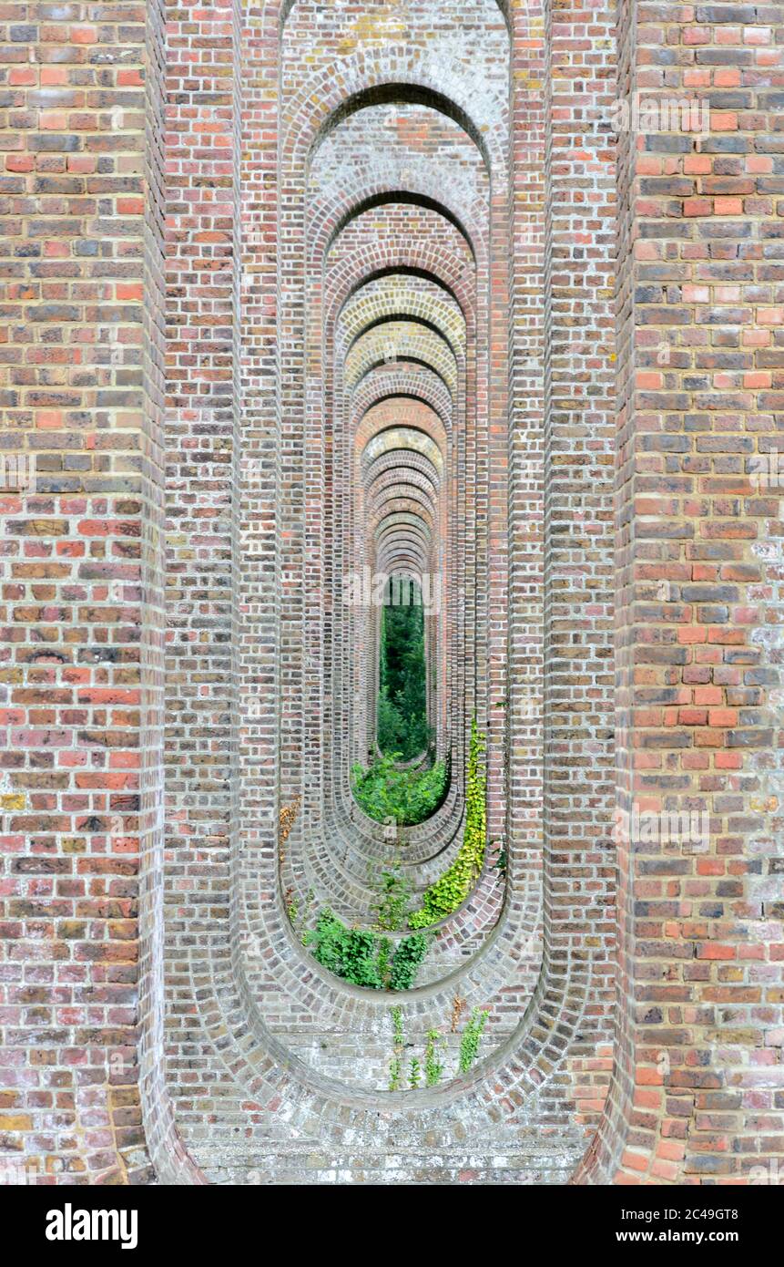 Colne valley viaduct hi-res stock photography and images - Alamy