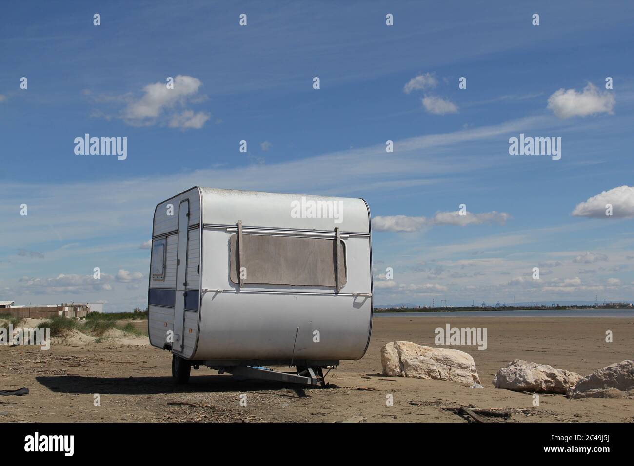 Motorhome trailer camp house hi-res stock photography and images - Alamy