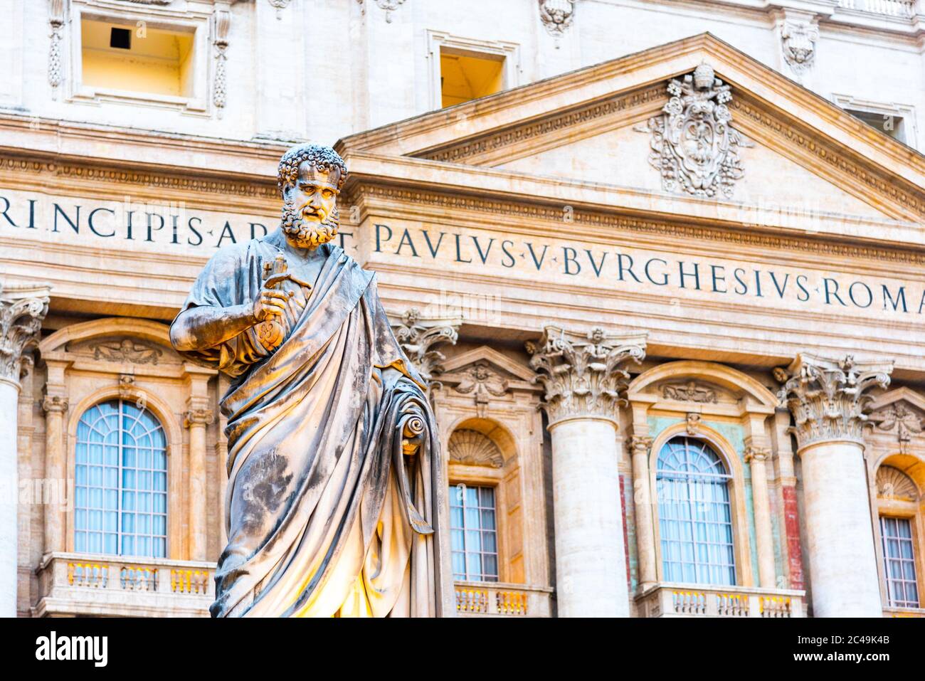 Statue of Saint Peter with key from Kingdom of Heaven. Vatican City ...