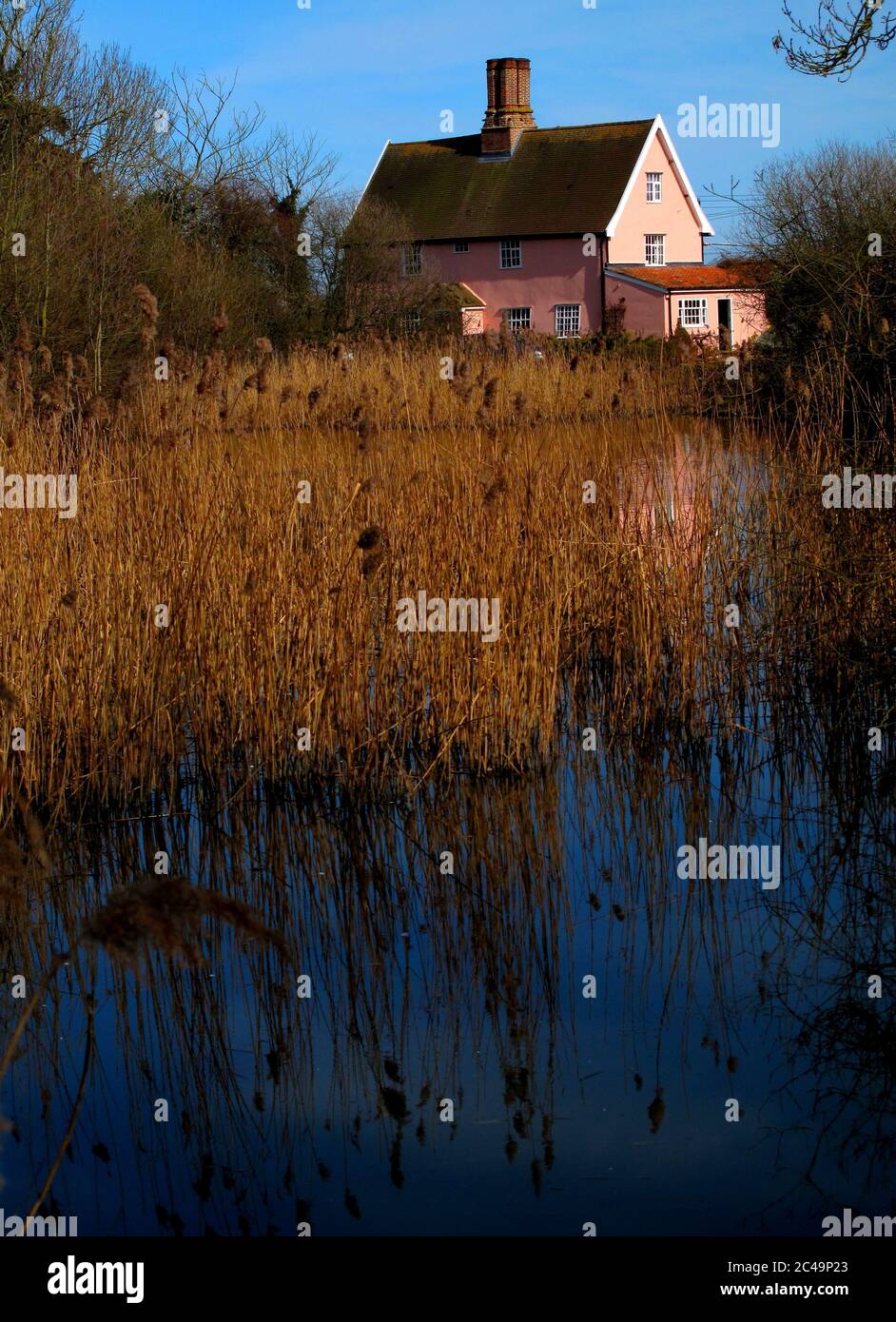 Suffolk farm house Stock Photo - Alamy