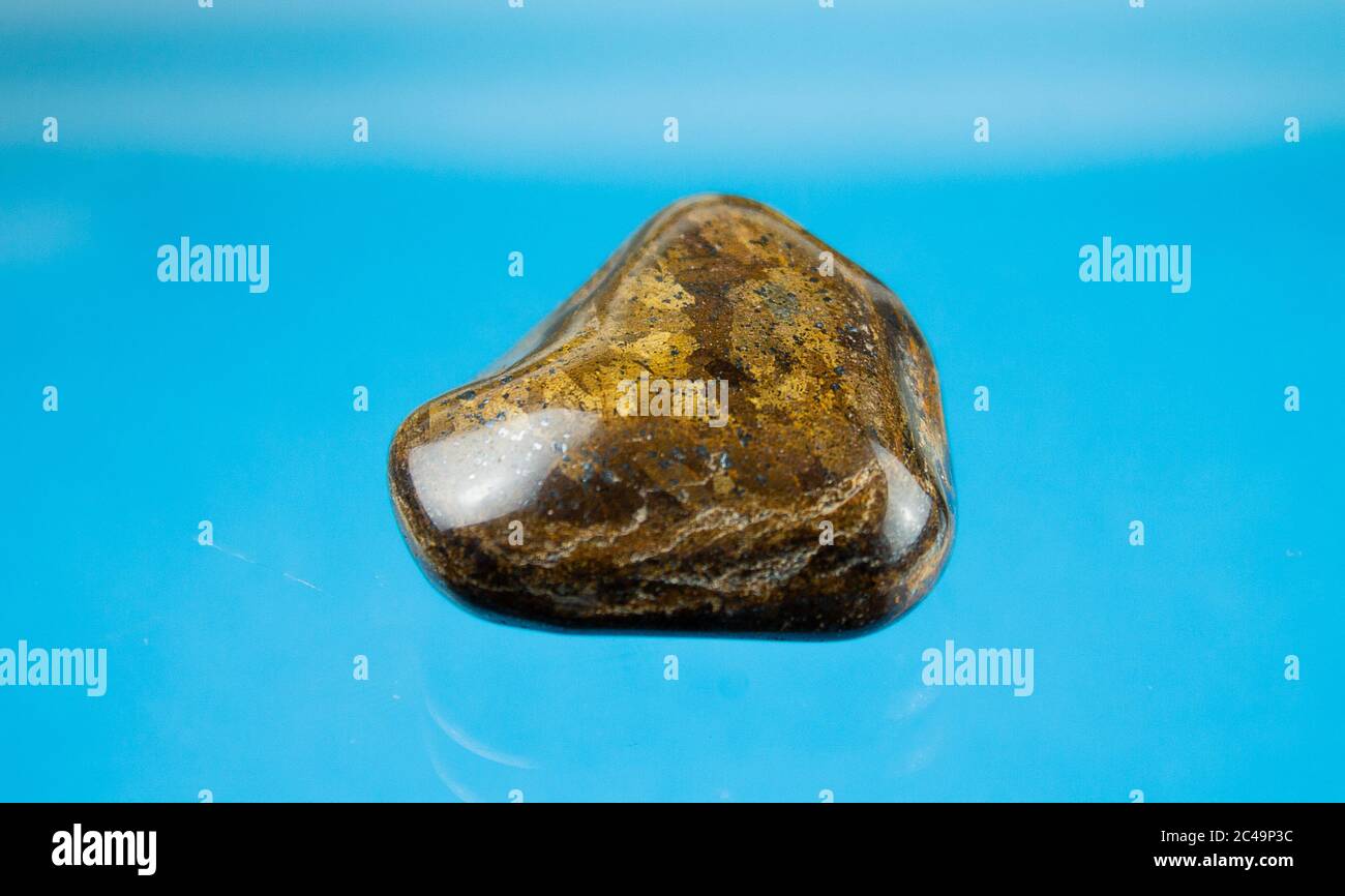 Enstatite mineral hi-res stock photography and images - Alamy