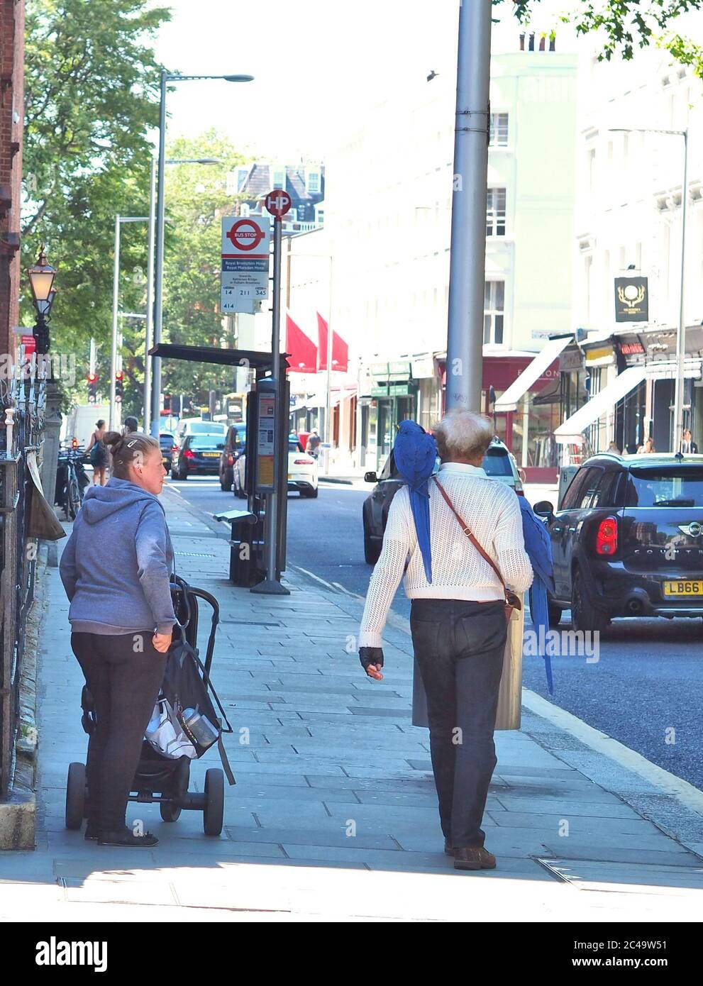 Tropical highs hi-res stock photography and images - Alamy