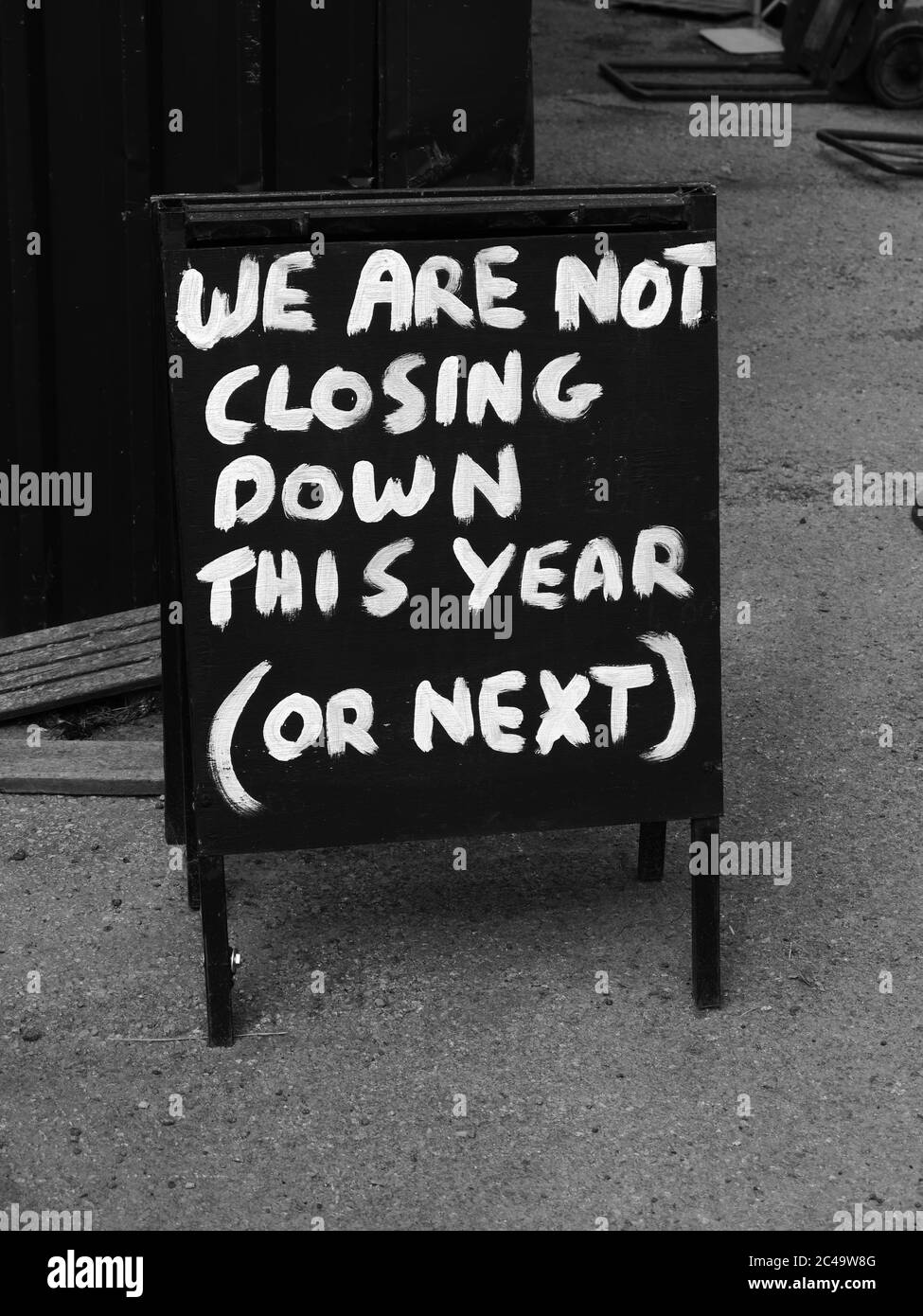 Closing sign Black and White Stock Photos & Images - Alamy
