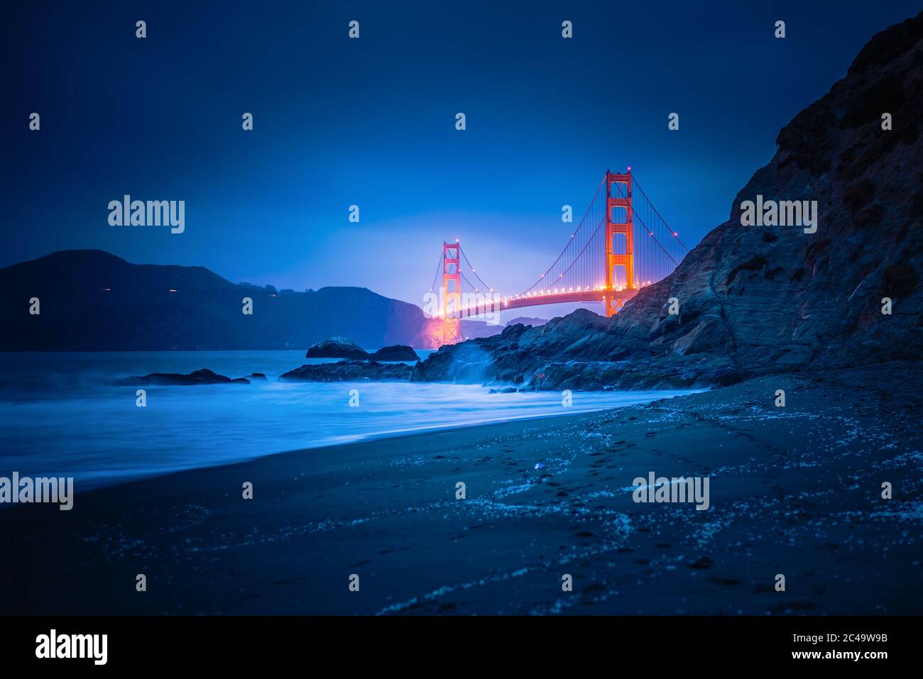 Golden gate bridge climb, california hi-res stock photography and ...