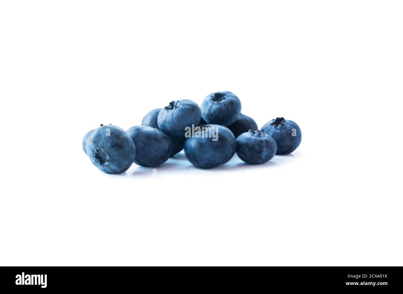 Heap of blueberry fruits isolated on white background. Ripe blueberries ...