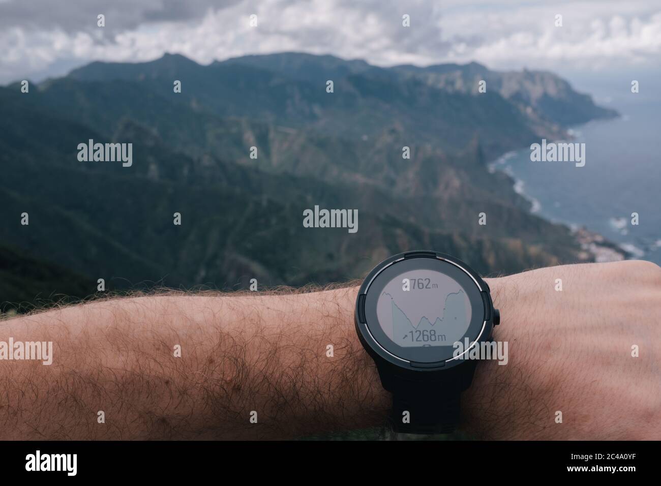 Checking the progress hi-res stock photography and images - Alamy