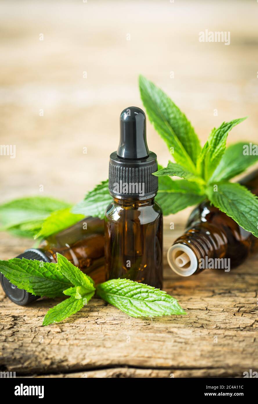 Oil of spearmint hi-res stock photography and images - Alamy