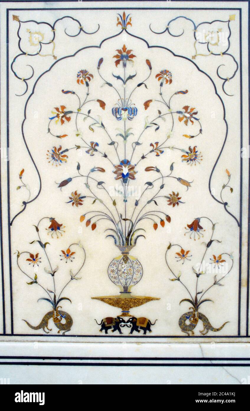 Amritsar India Inlay Detail On Golden Temple Punkalasa Stock Photo - Alamy