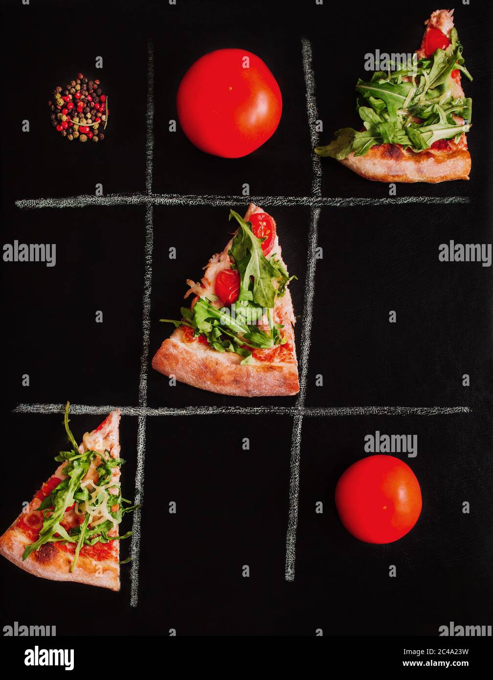 Tic tac toe game hi-res stock photography and images - Alamy