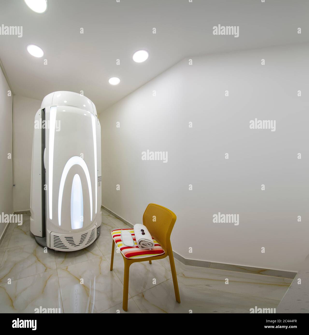 Solarium studio sunlight hi-res stock photography and images - Alamy