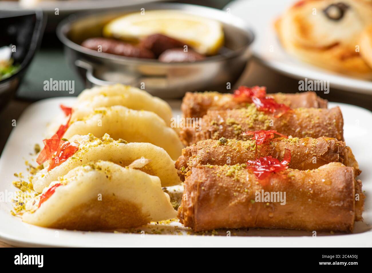 Znoud el sit hi-res stock photography and images - Alamy