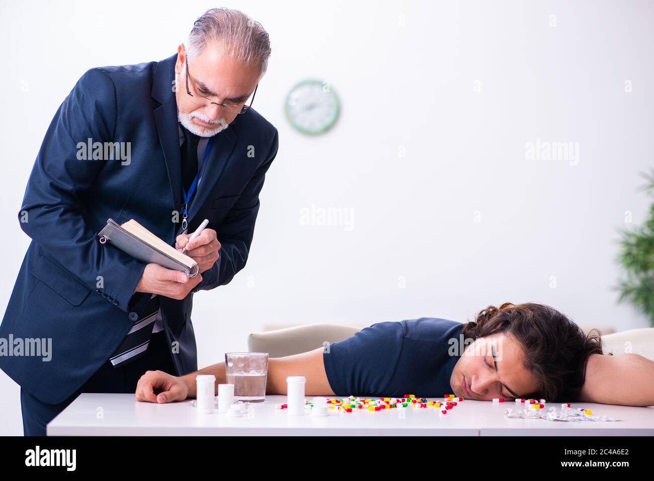 Old male forensic expert at the crime scene Stock Photo - Alamy