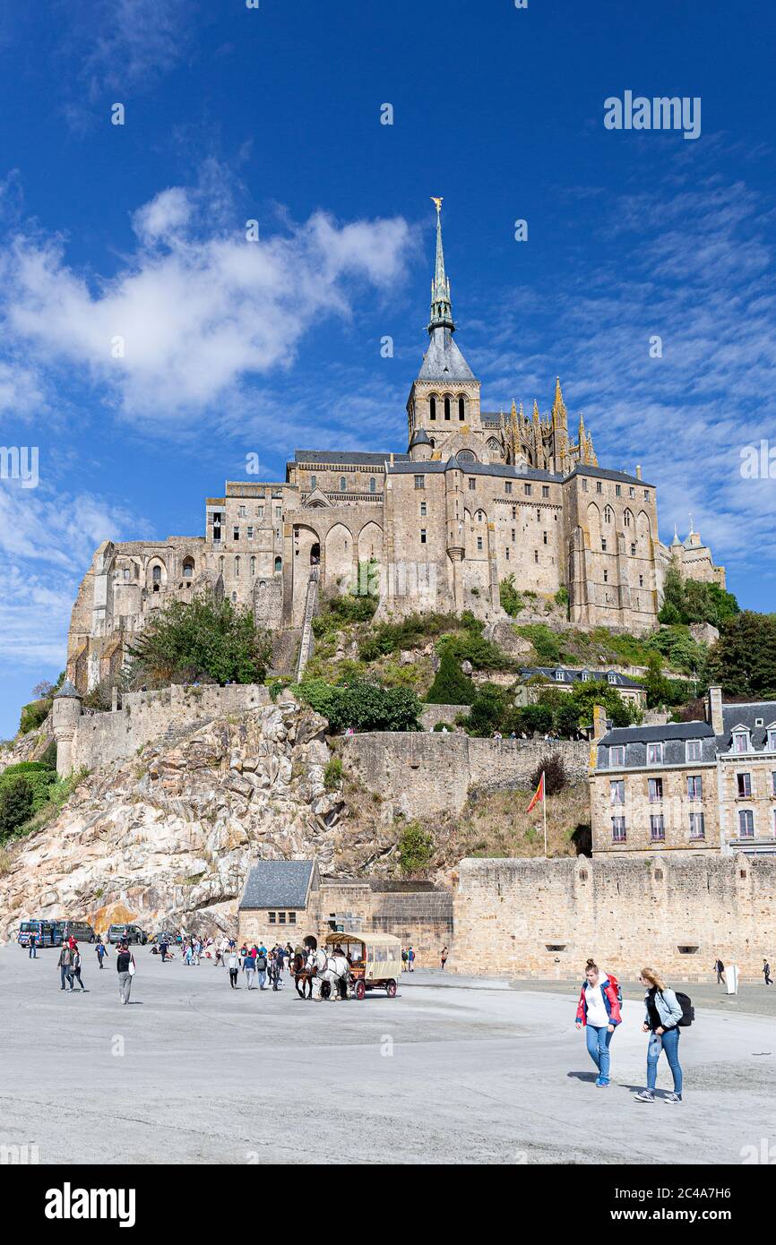 Avranches hi-res stock photography and images - Alamy