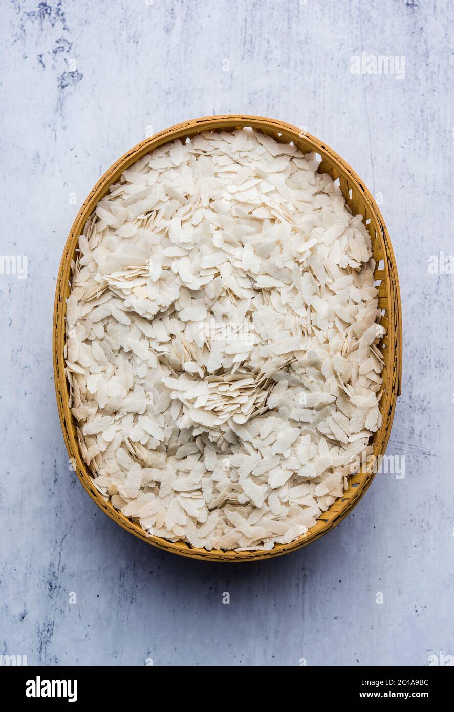 Raw Flattened Rice or Thick or thin Rice Flakes for Namkeen Chivda ...