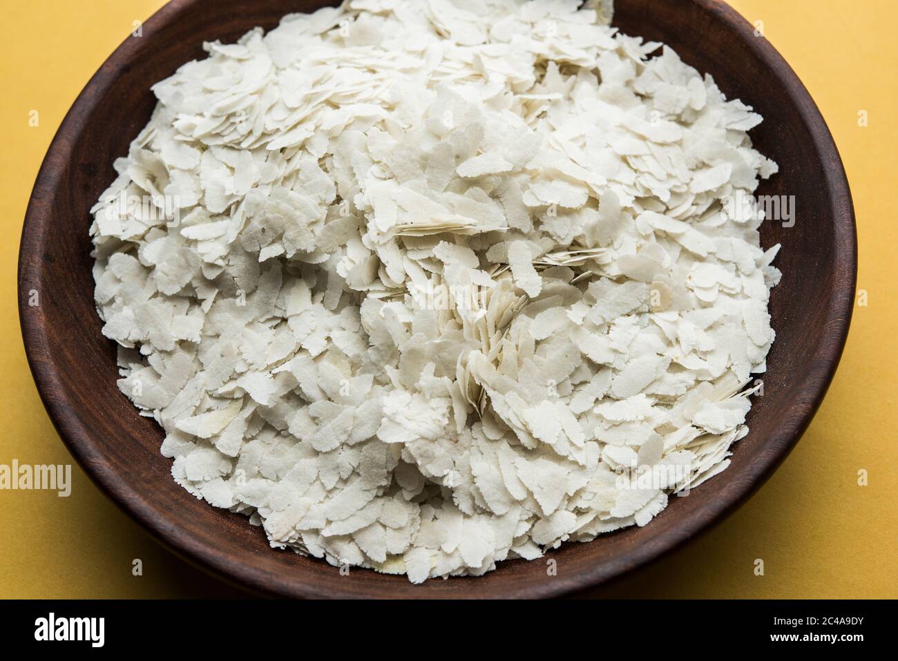 Raw Flattened Rice or Thick or thin Rice Flakes for Namkeen Chivda ...