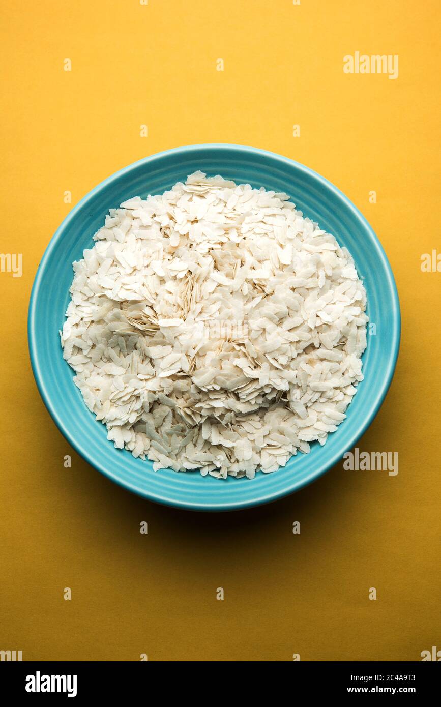 Raw Flattened Rice or Thick or thin Rice Flakes for Namkeen Chivda ...