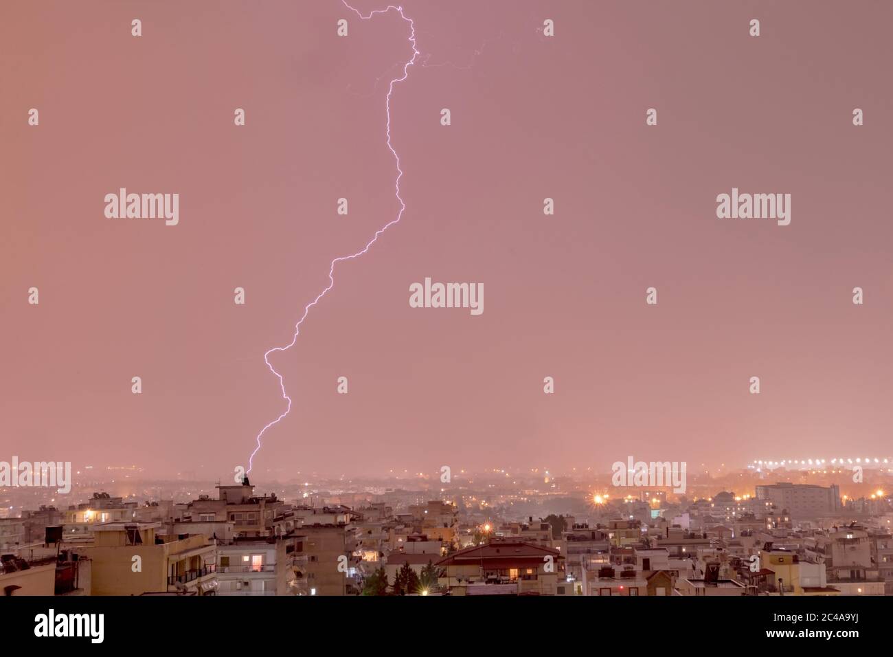 Lightning storm over the city of Thessaloniki, Greece Stock Photo - Alamy