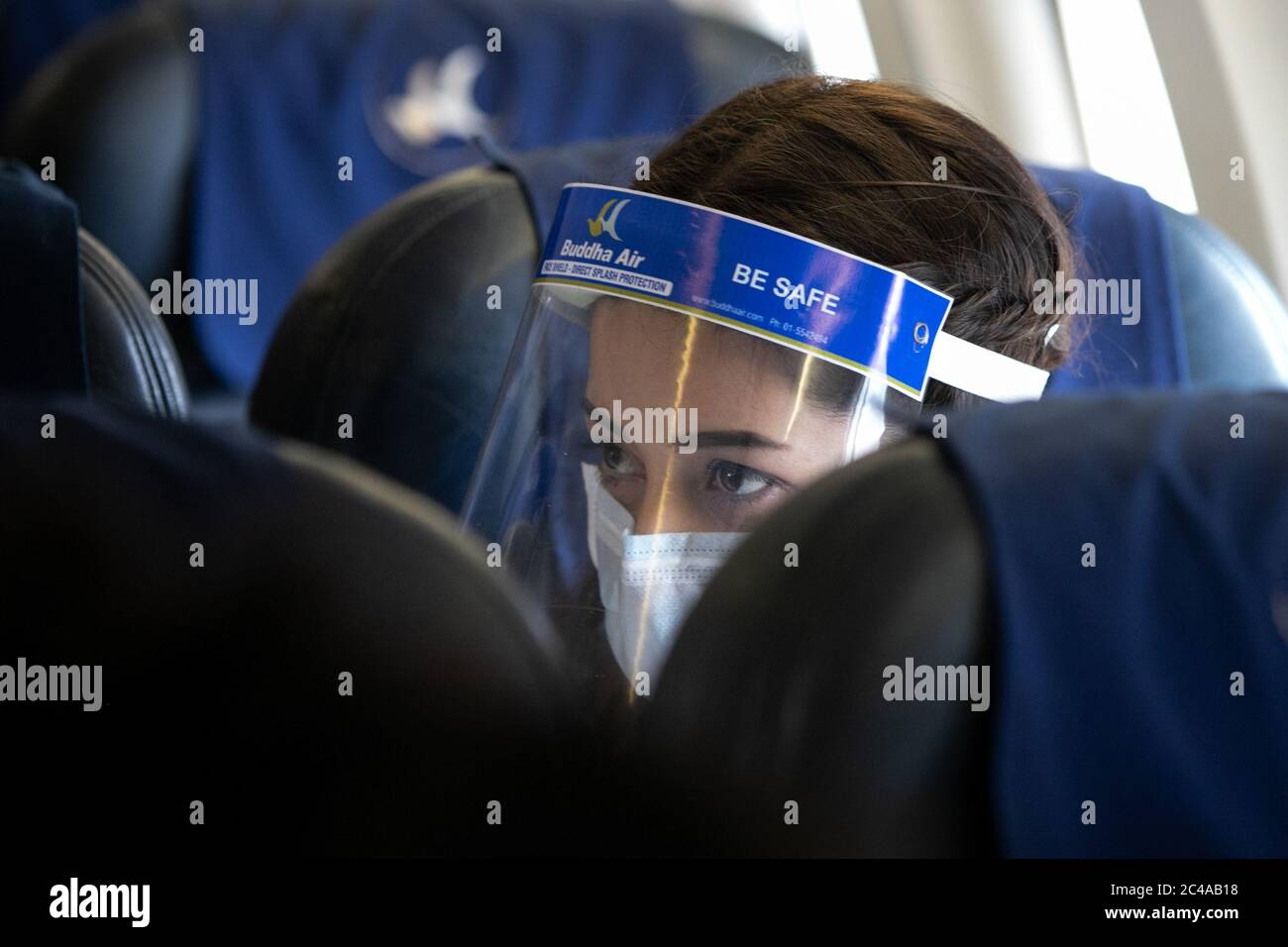 Wearing facemasks in open air hi-res stock photography and images - Alamy