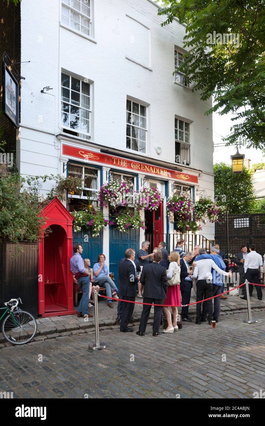 The grenadier pub london hi-res stock photography and images - Alamy
