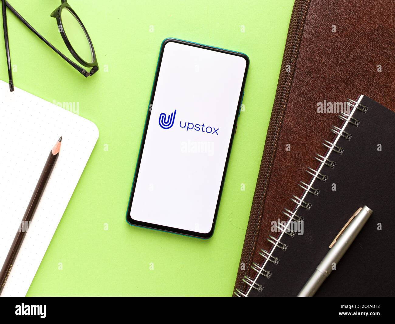 Upstox logo hi-res stock photography and images - Alamy