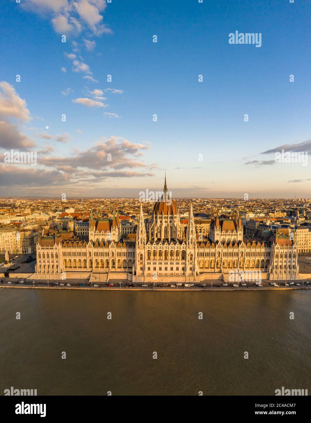 Hungarian neo renaissance architecture hi-res stock photography and ...