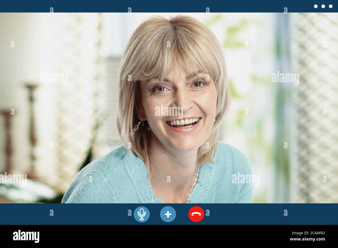 Call screen hi-res stock photography and images - Alamy
