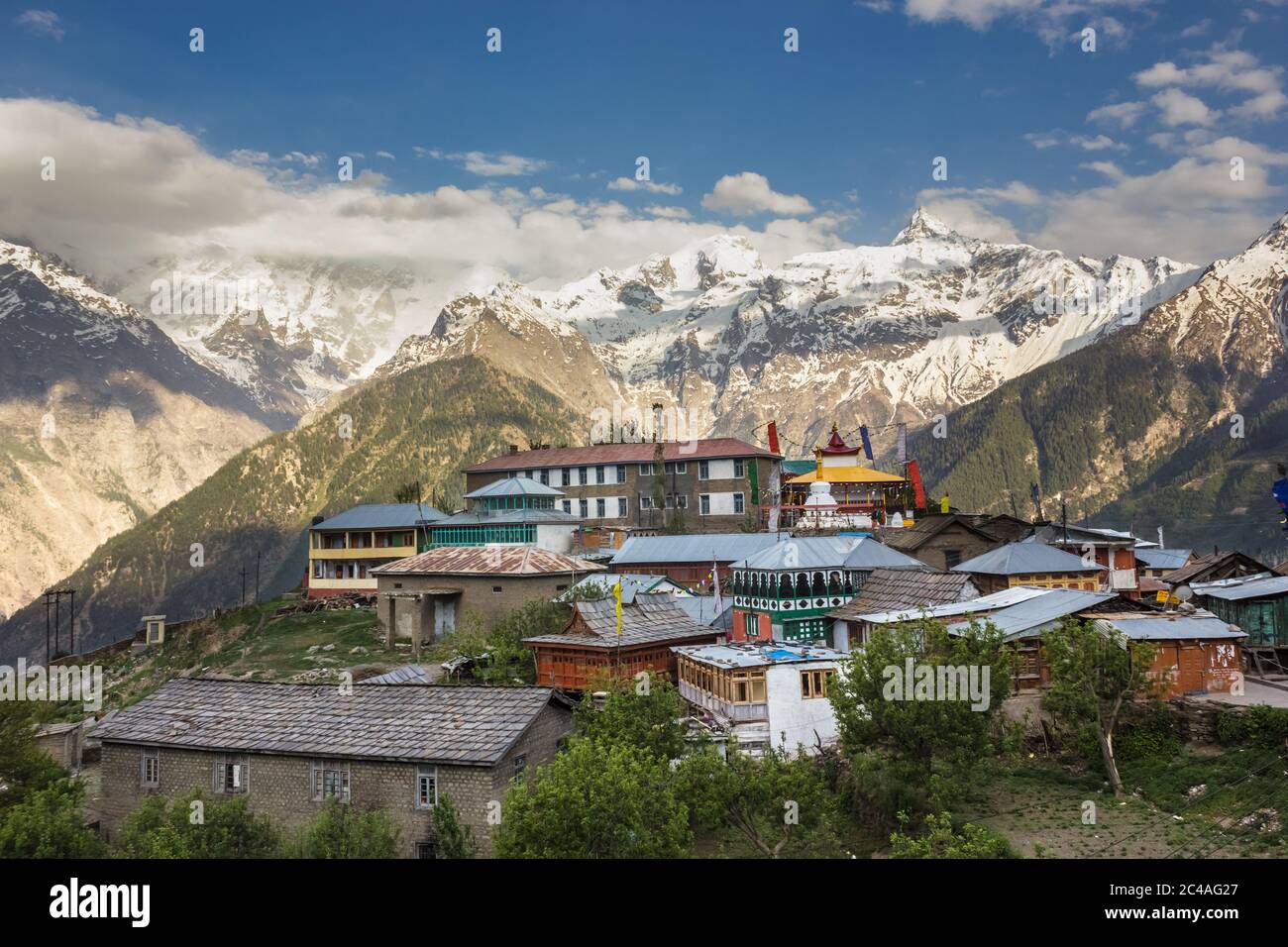 Kinnaur culture hi-res stock photography and images - Alamy
