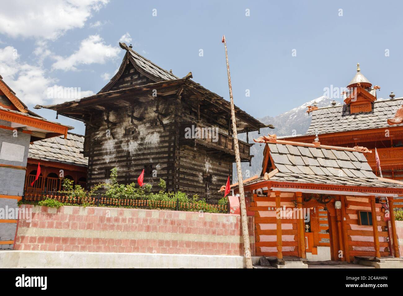 Kinnaur culture hi-res stock photography and images - Alamy