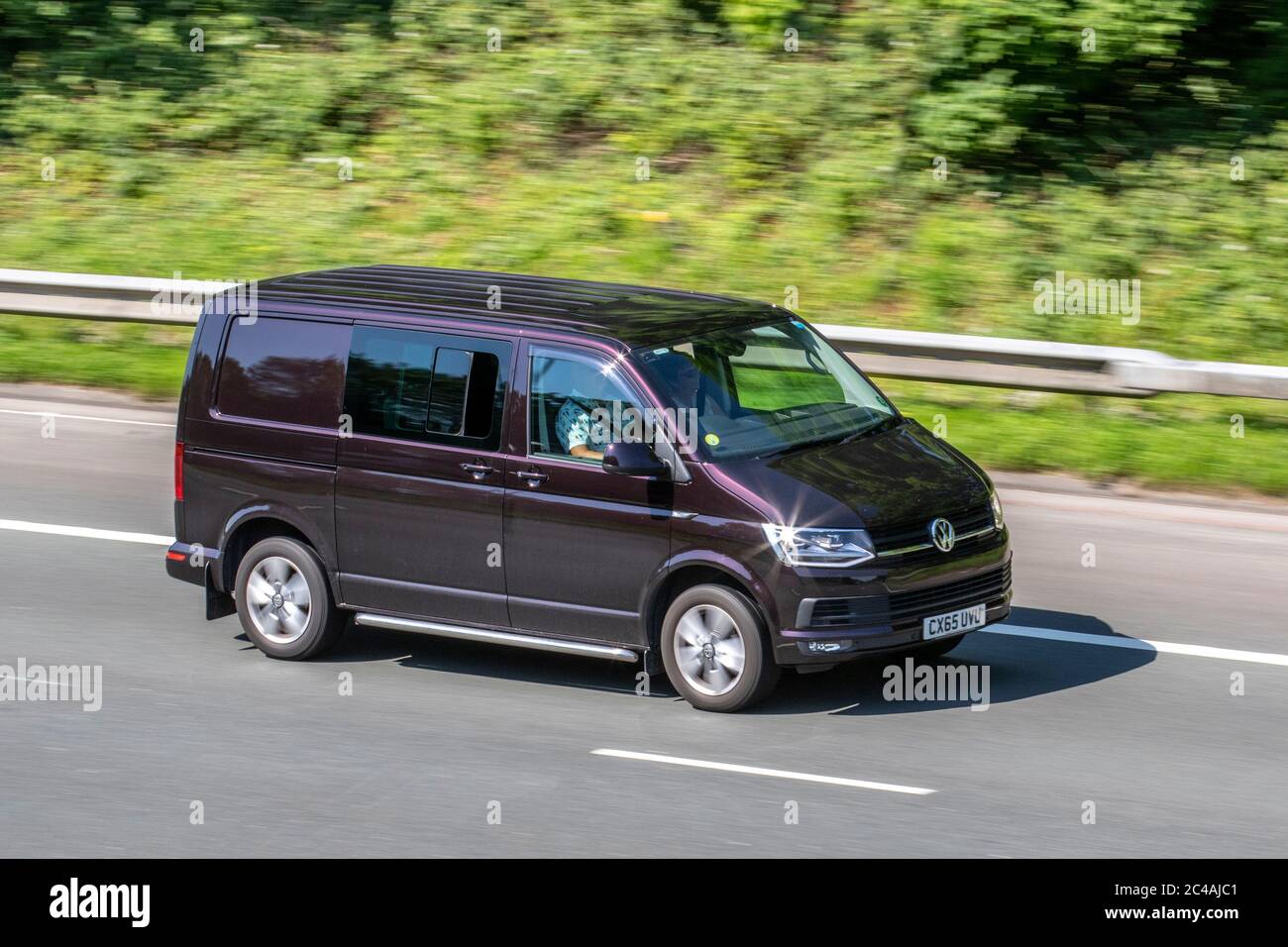 2015 purple VW Volkswagen Transporter T32 LWB Diesel 2.0 TDI BMT (204 ...