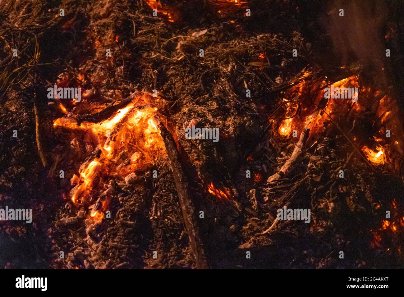 burning ashes texture from above Stock Photo - Alamy