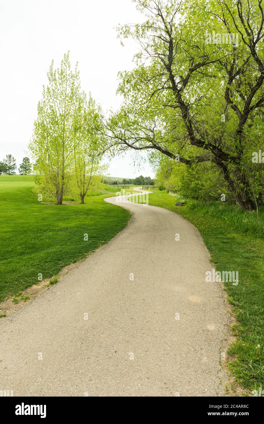 Good footpath hi-res stock photography and images - Alamy