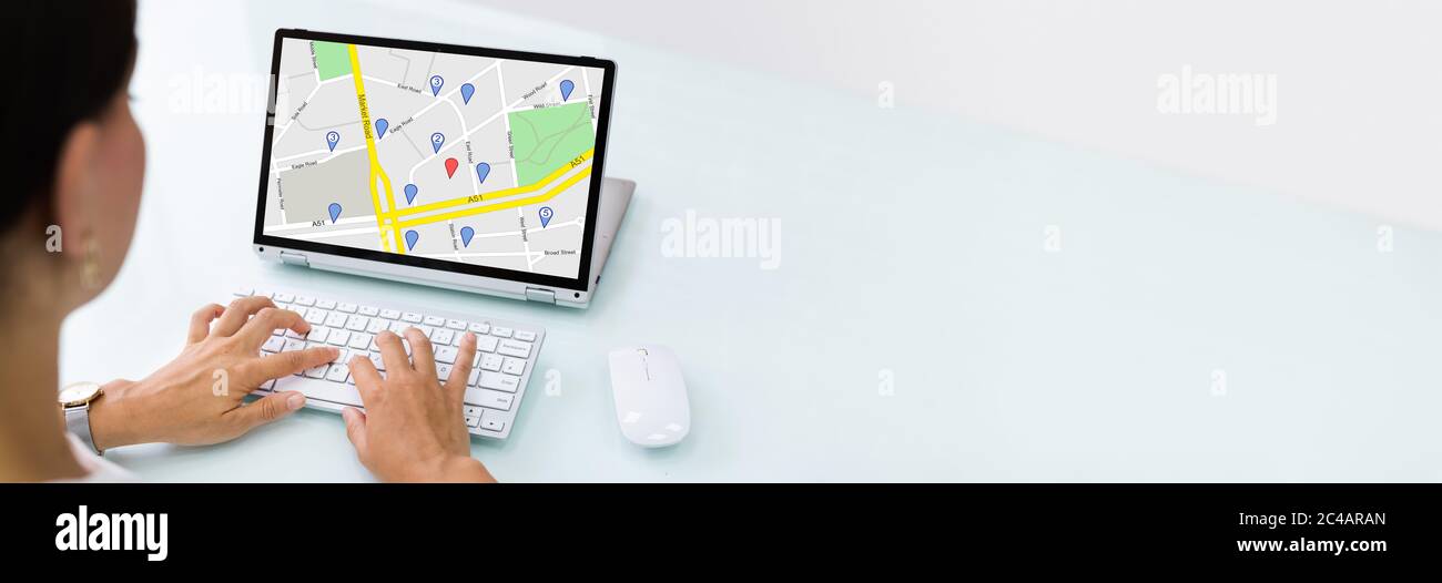 Searching map hi-res stock photography and images - Alamy