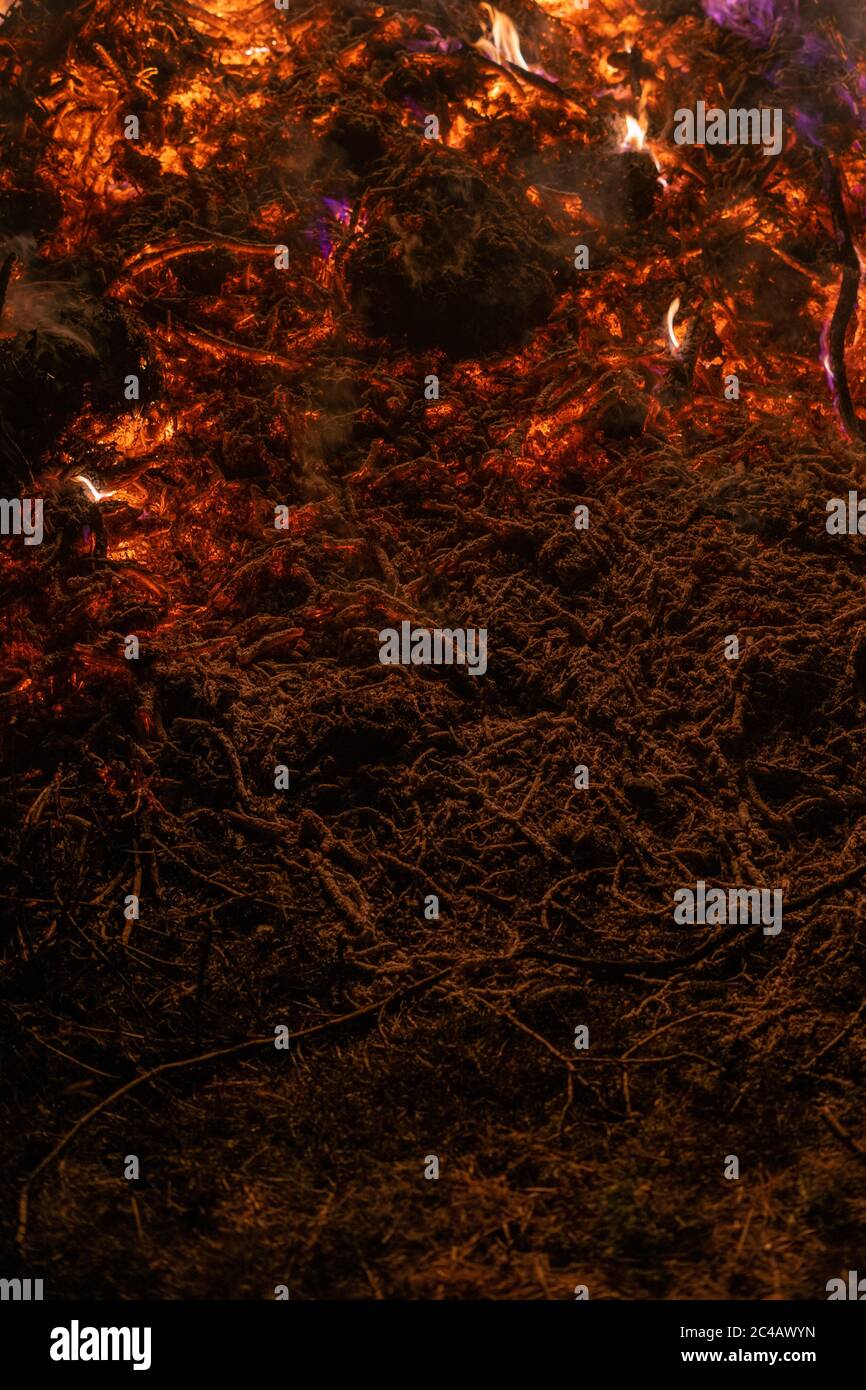 embers and ashes texture from above Stock Photo - Alamy