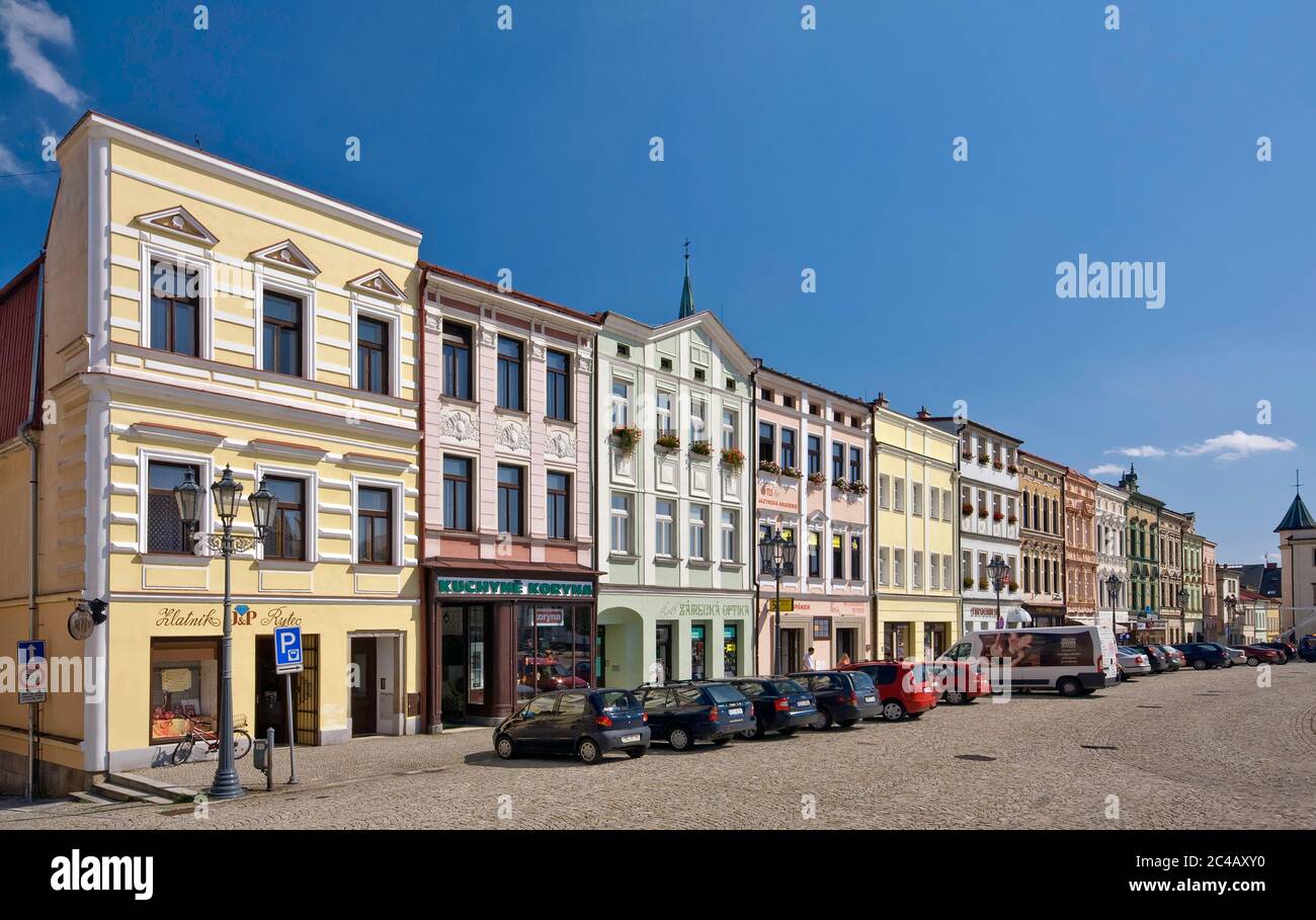 Market town pedestrians hi-res stock photography and images - Alamy