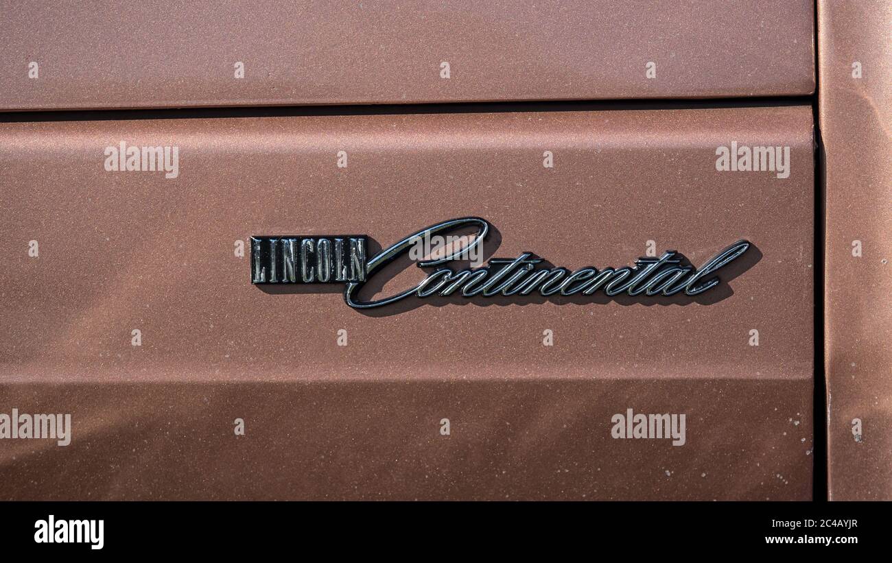 Lincoln Logo High Resolution Stock Photography and Images - Alamy